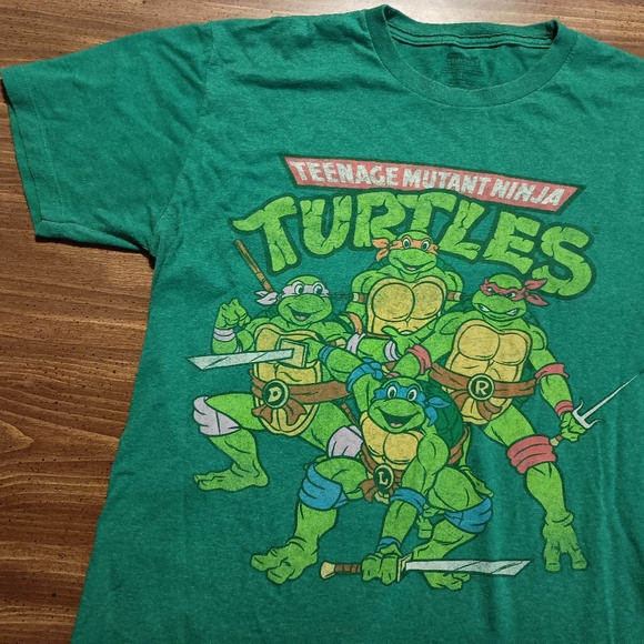 Nickelodeon | Shirts | Tmnt Ninja Turtles Tshirt Large Cartoon Comics ...